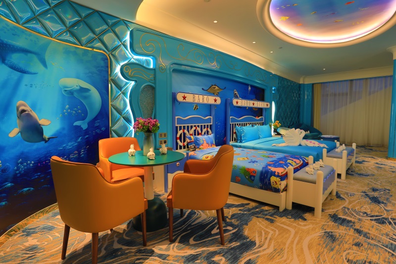 Why are modern people fascinated by the "deep pit hotel" - iNEWS