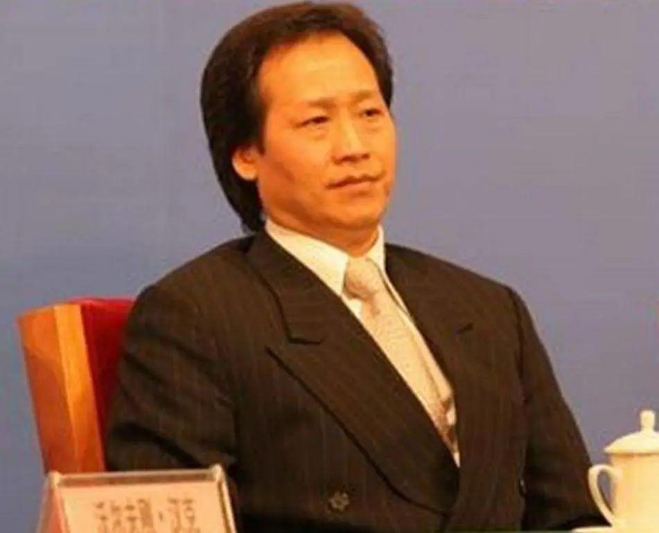 After 30 years of going around in circles, the relationship between Liu ...