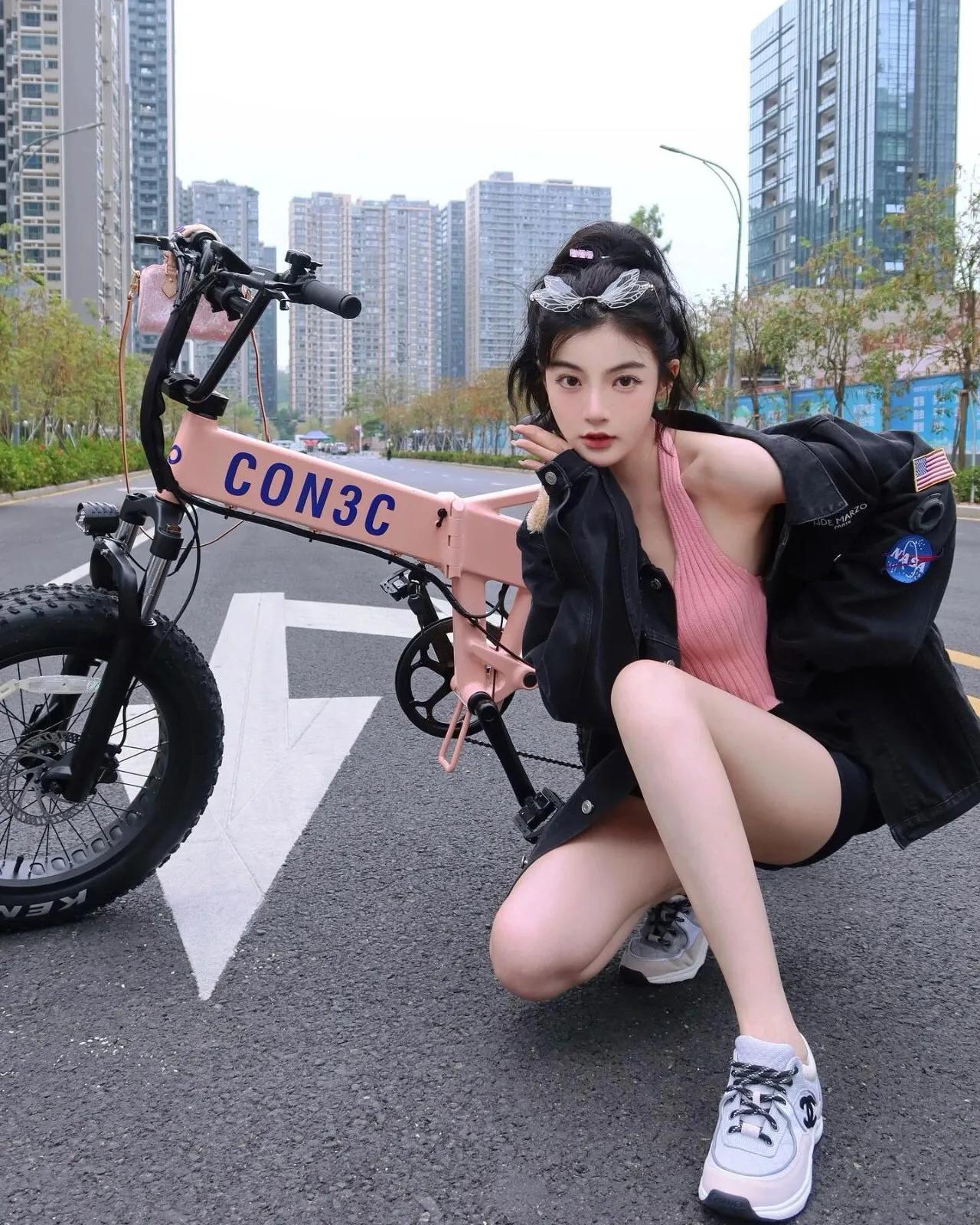 Beauty Street Shooting Street Shooting Wearing Goddess yyds - iMedia