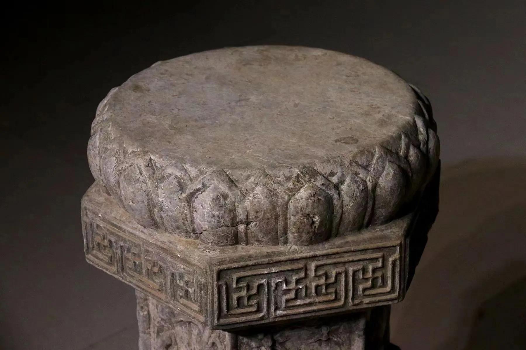 Bluestone Mangong Pillar - iNEWS
