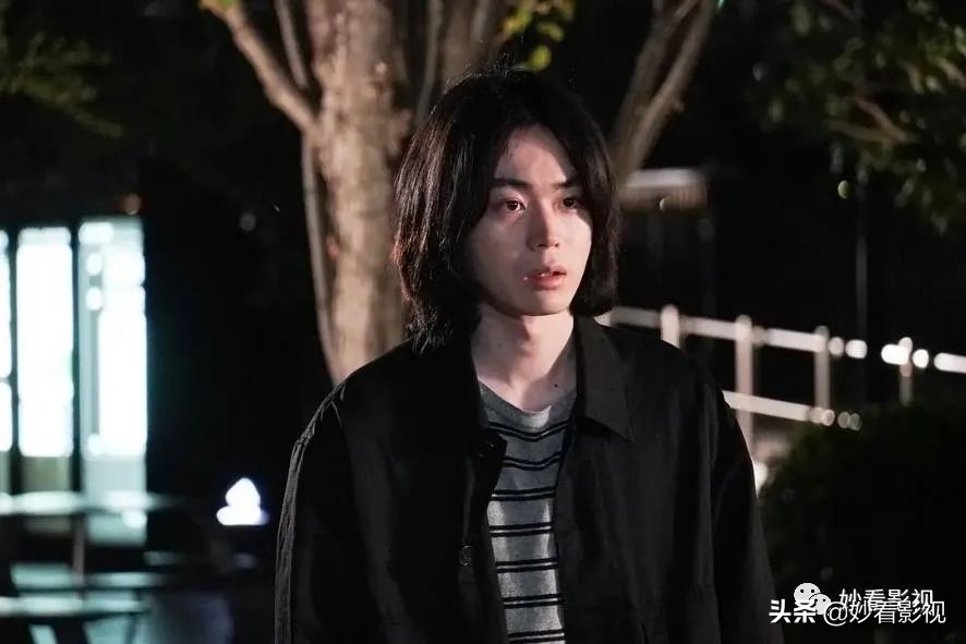 Chasing ideals without fear of wind and rain - "The Short Play Begins ...