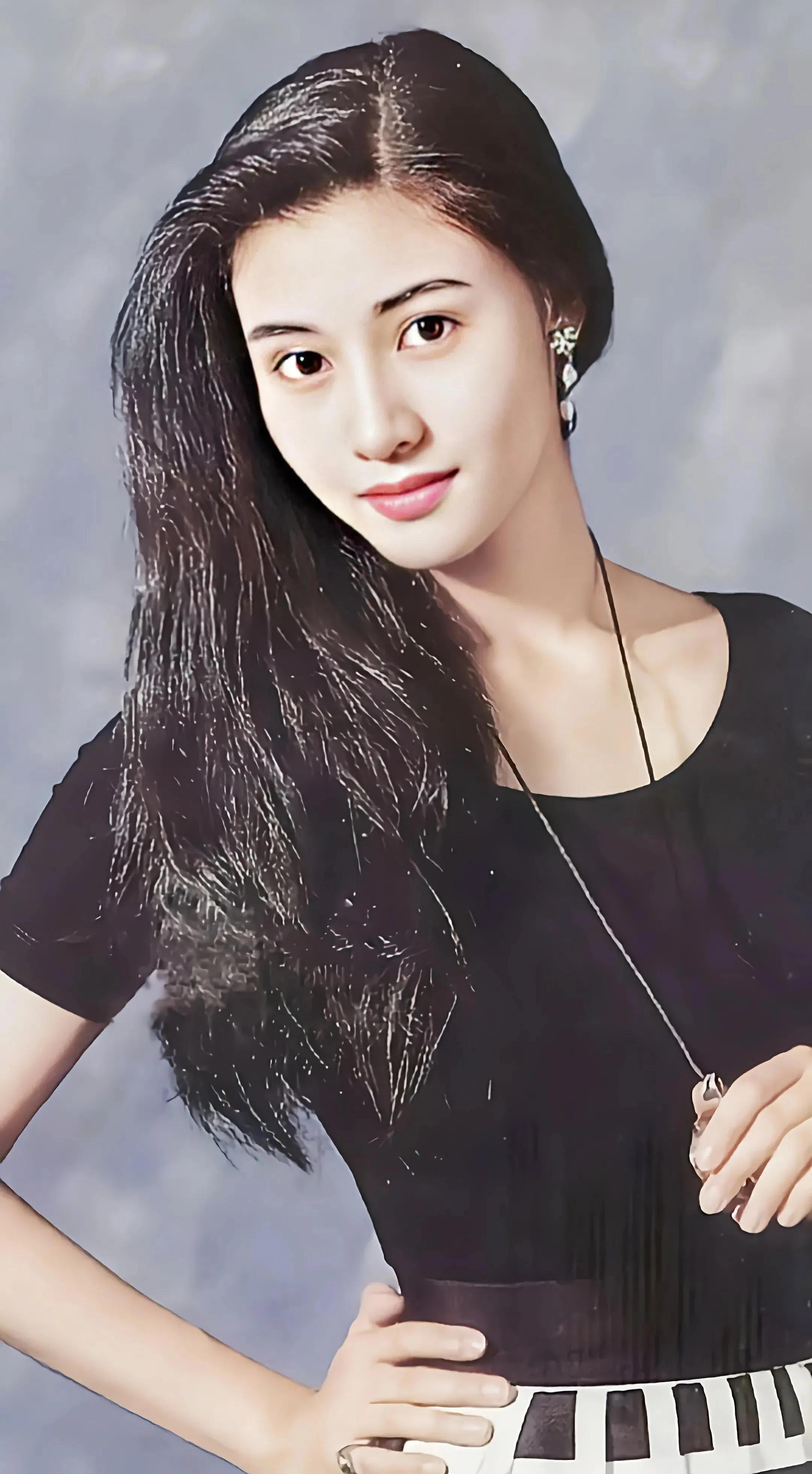 Michelle Reis#Prosperous Beauty#Hong Kong Star Goddess#Peak of Beauty#Mobile Wallpaper - iNEWS