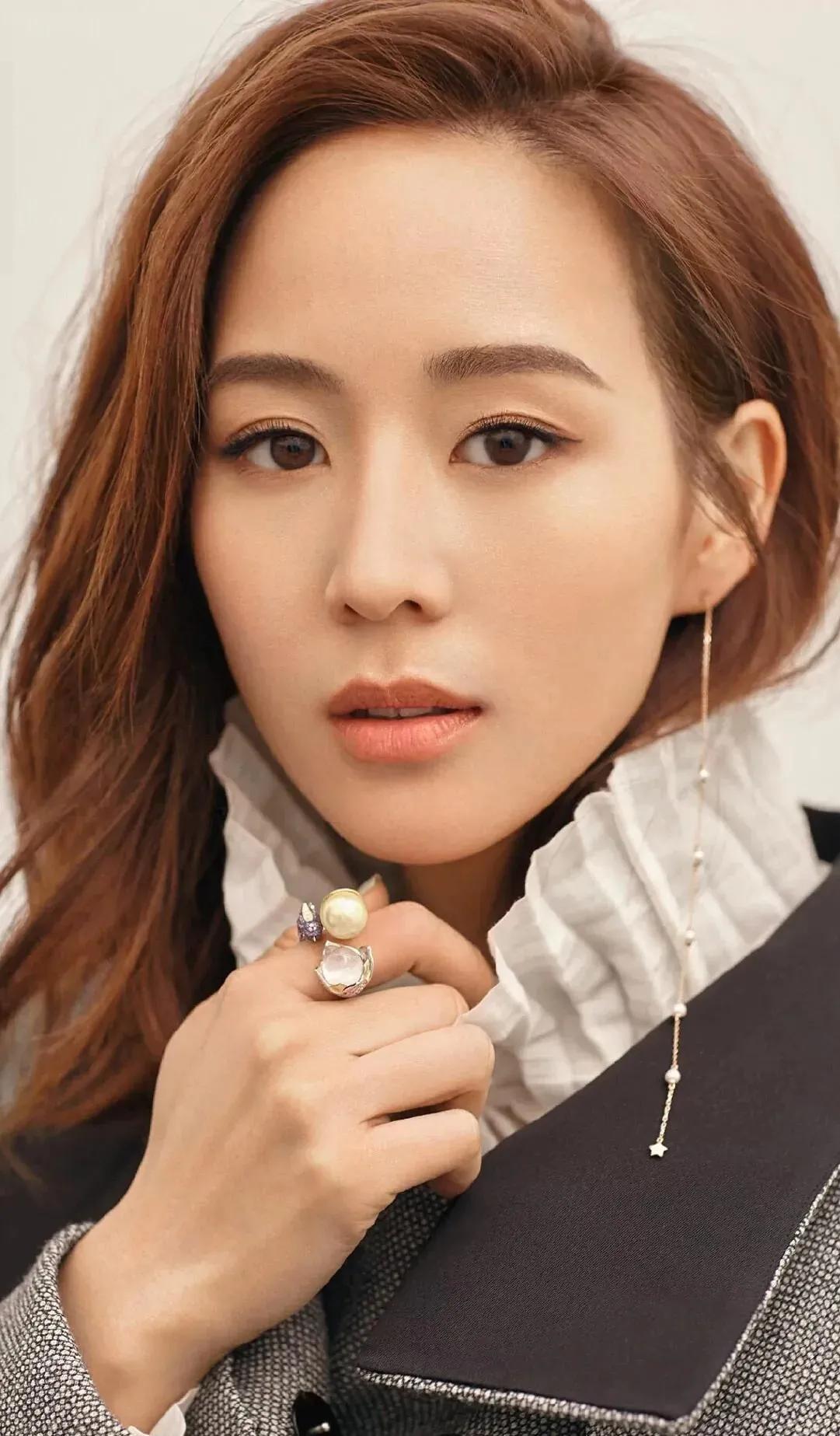 Zhang Junning: Beautiful and elegant, gentle and generous, beautiful ...