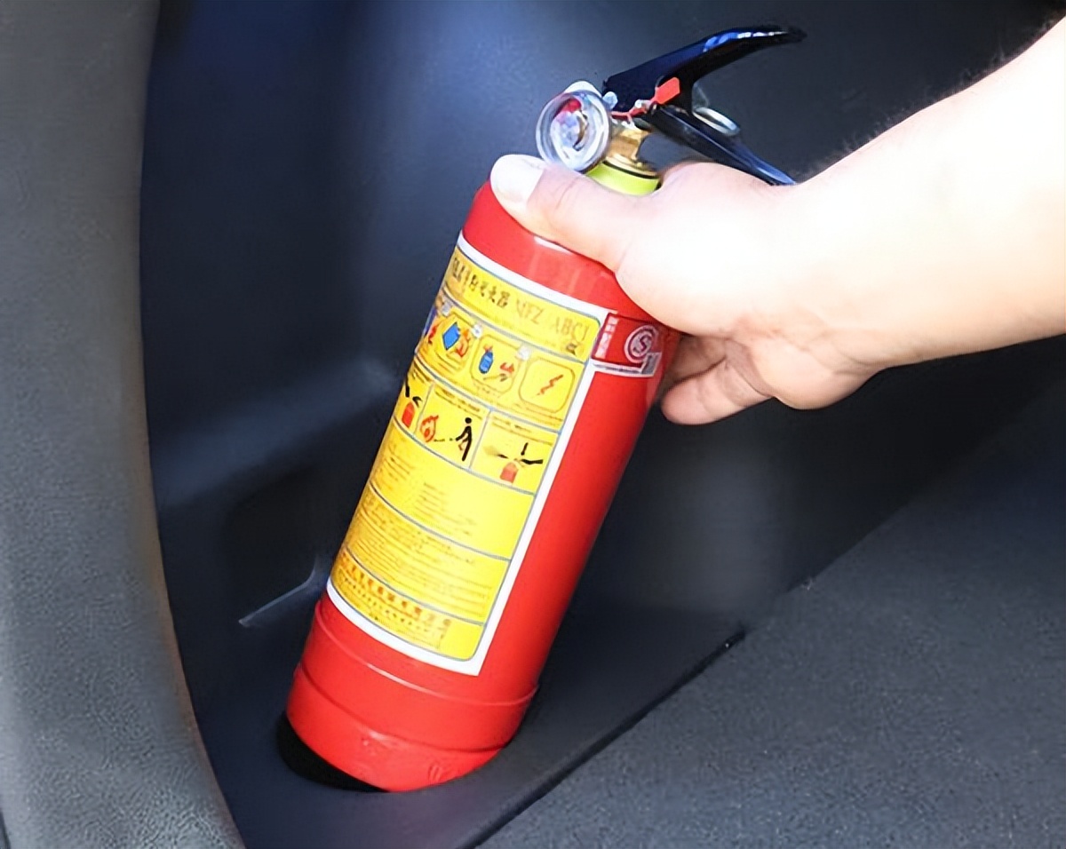 Where is the safest place to put a car fire extinguisher? Many drivers ...