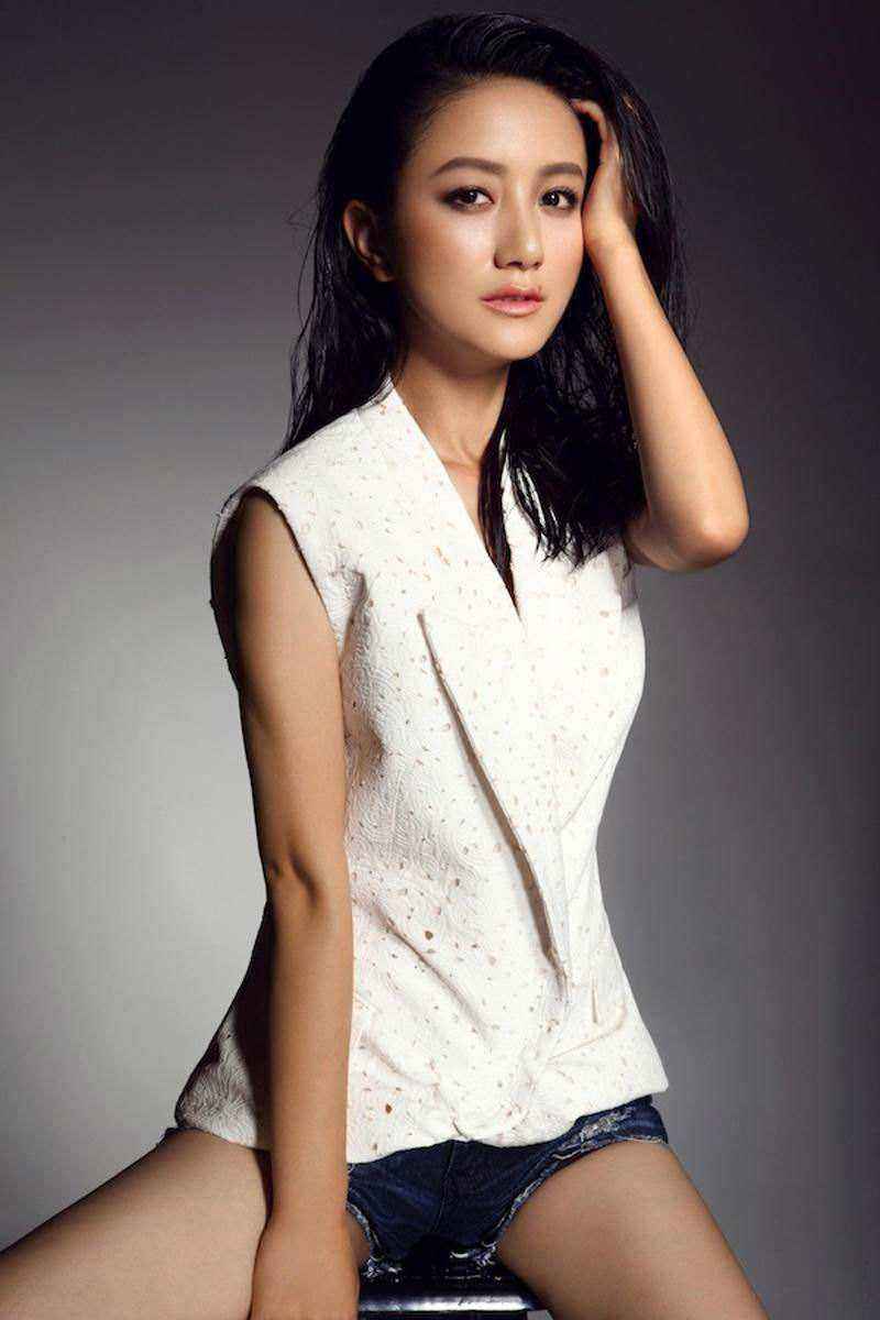 Mingyang Entertainment - Beauty Star - Li Qian - iNEWS