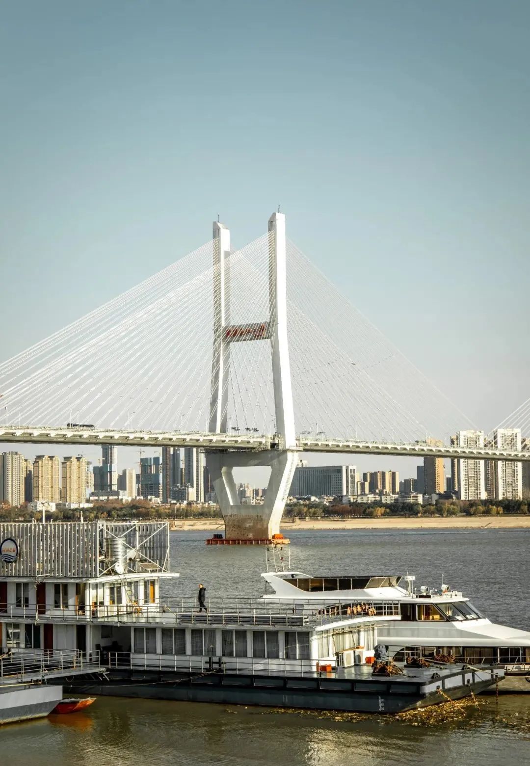 Why is Wuhan dialect always cruel and cute? - iNEWS