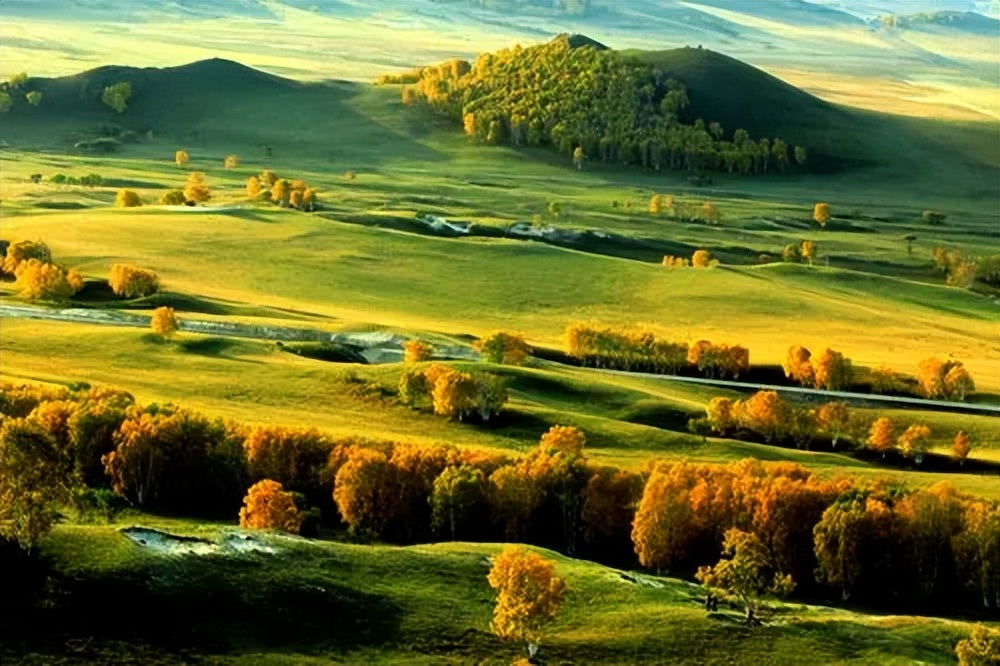 colorful grassland scenery - iMedia