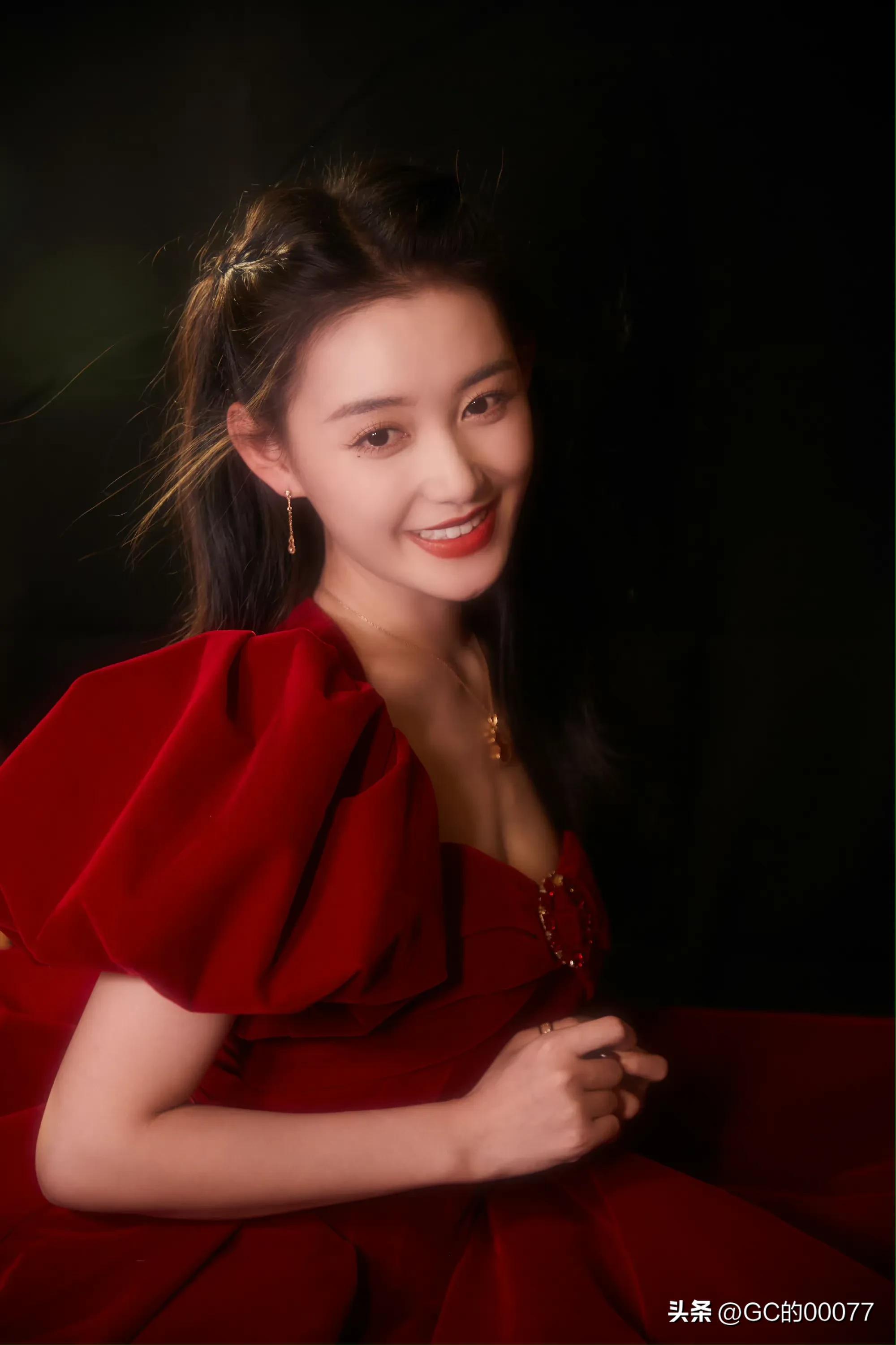 Star picture Jiang Yiyi - iMedia