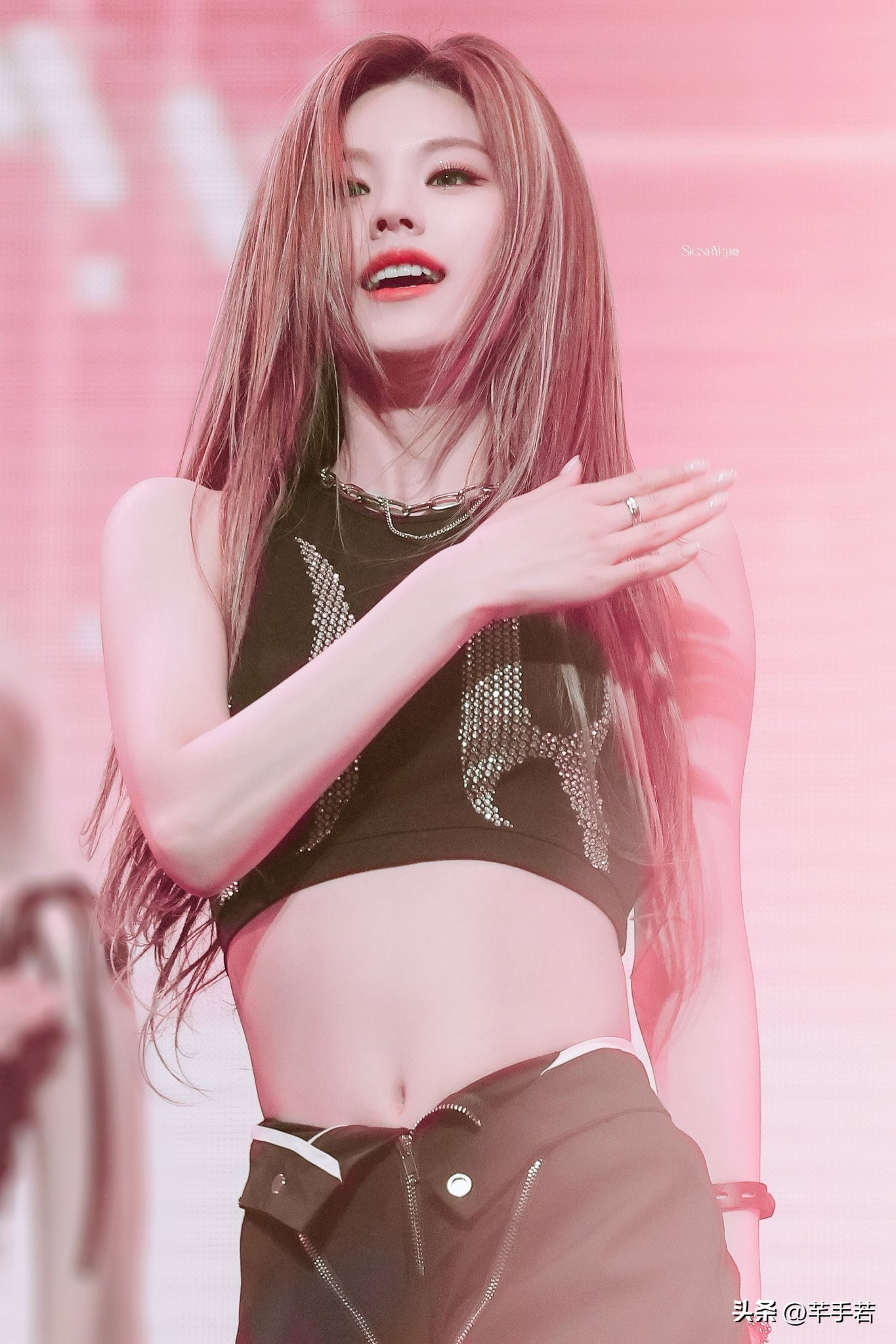 ITZY Huang Liji was scolded and cried by Park Jin Young when he was ...