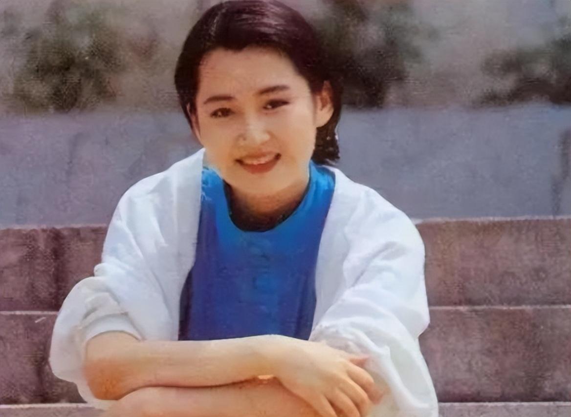 Wang Zhiwen was forced into marriage by a rich woman worth 300 million ...