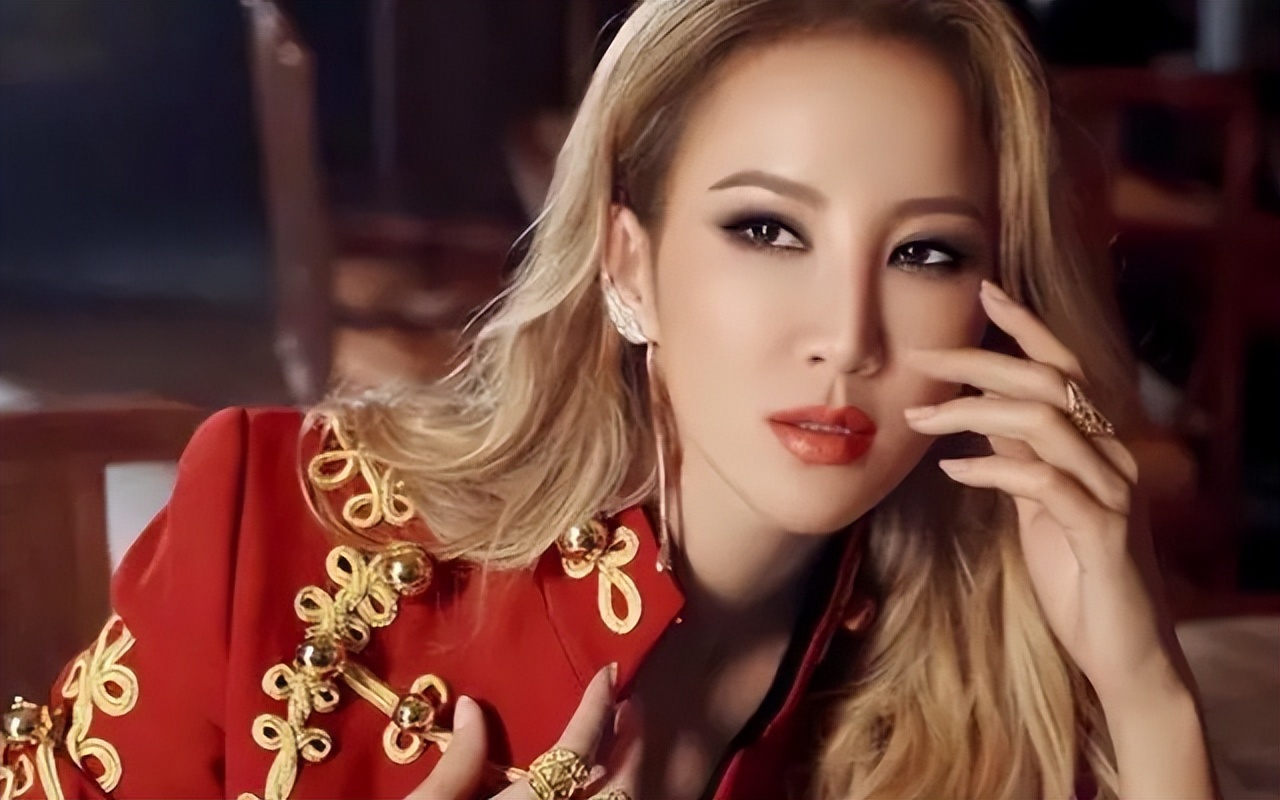 Student Liu Huan spoke out for Coco Lee, revealing the shady scene of the Good Voice program ...