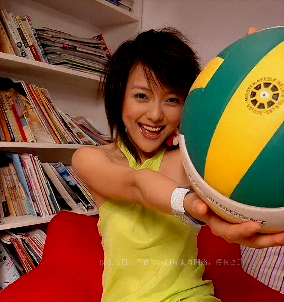 After marrying Wang Han, Yang Lele became more and more humble as she ...