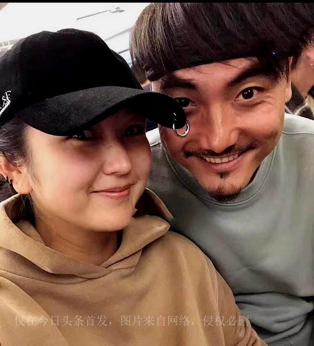 He Jie's family photo was exposed, stunning and shocking everyone! - iMedia