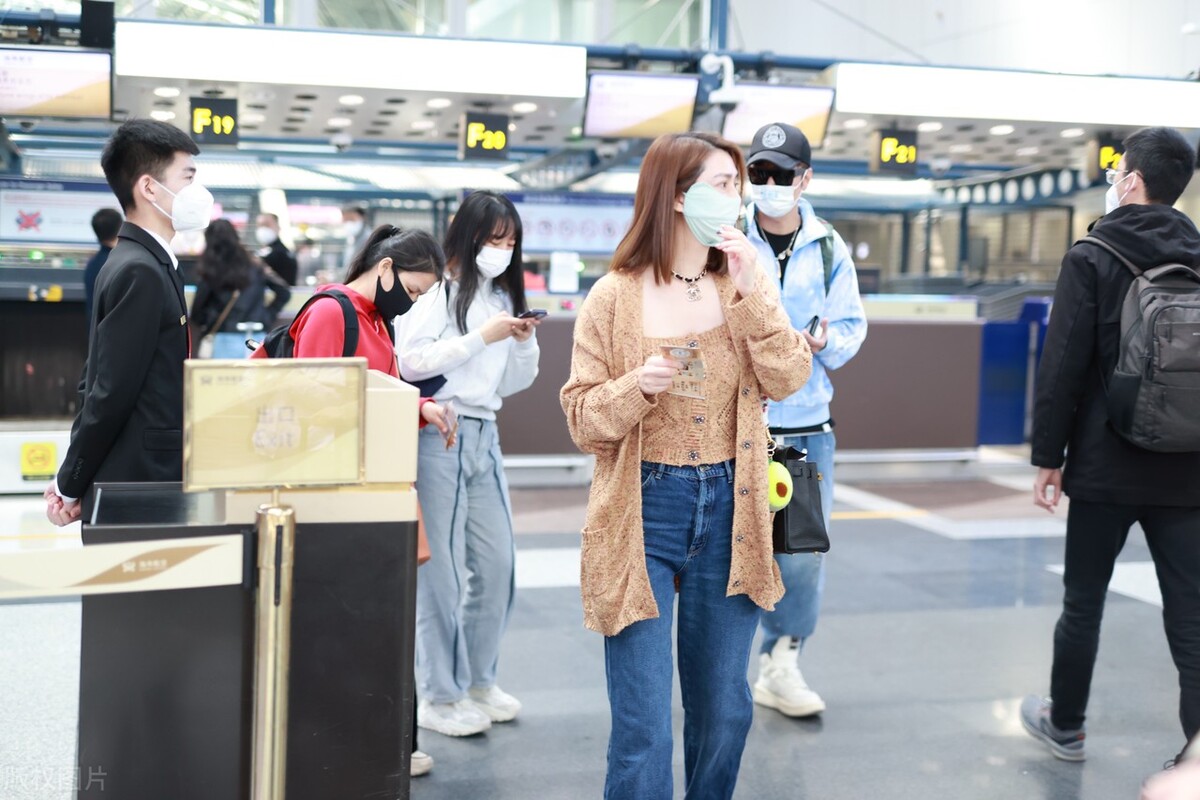 Hong Xin and Zhang Danfeng's divorce is just a drama - iNEWS