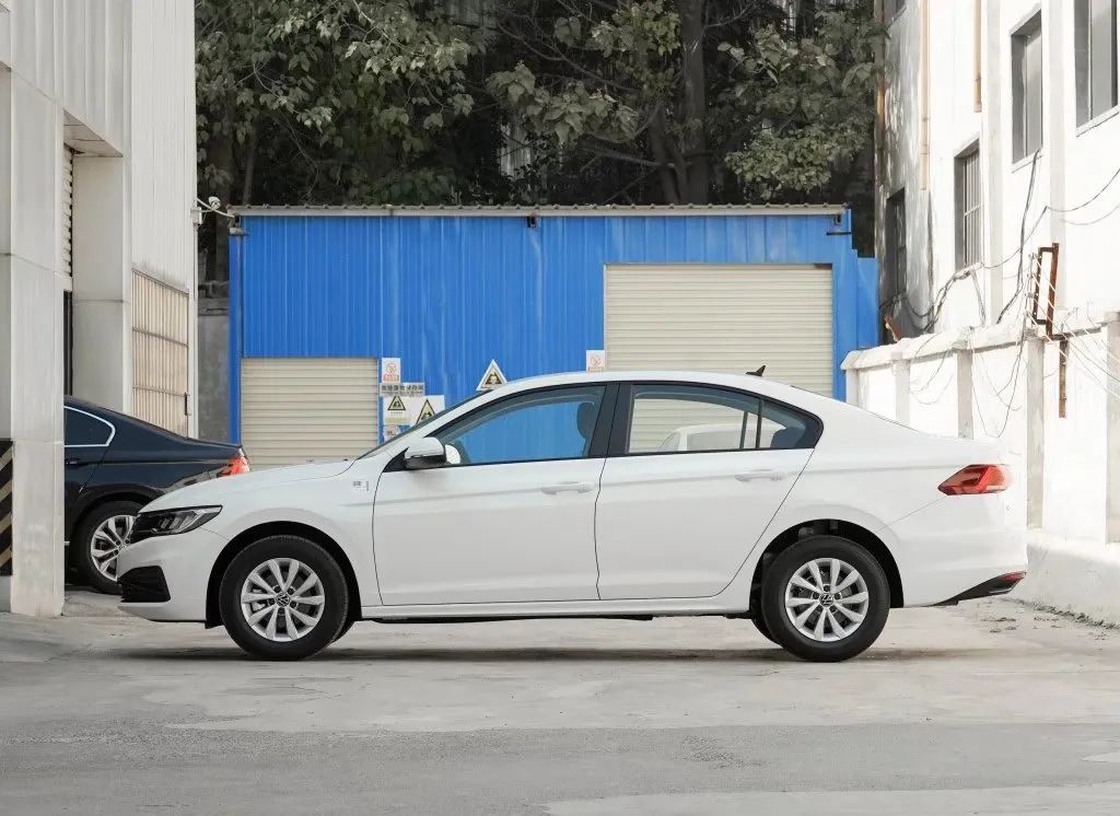 The Lei Ling Ling faction is about to cry, the car dropped from 140,000 ...