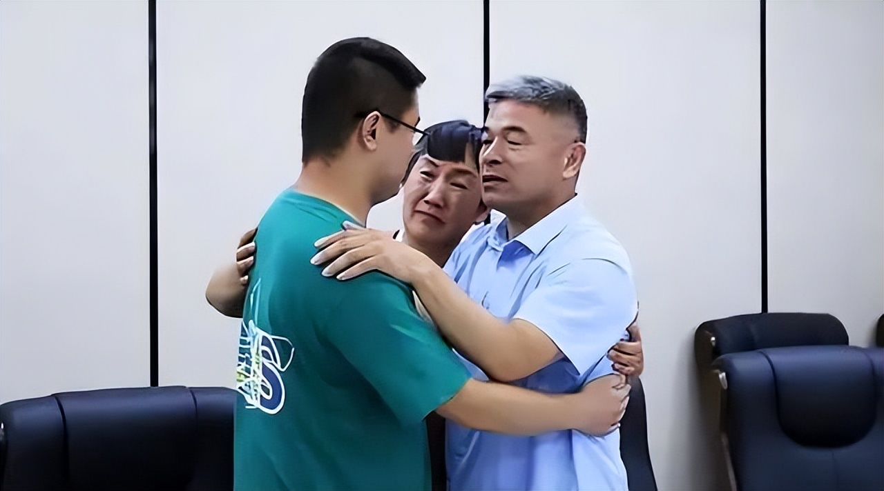 Guo Gangtang talked live about the details of the wedding, carefully prepared for Guo Zhen's ...