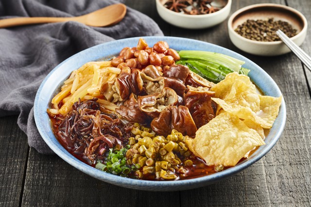 How many Kunming street foods have you tried? - iNEWS