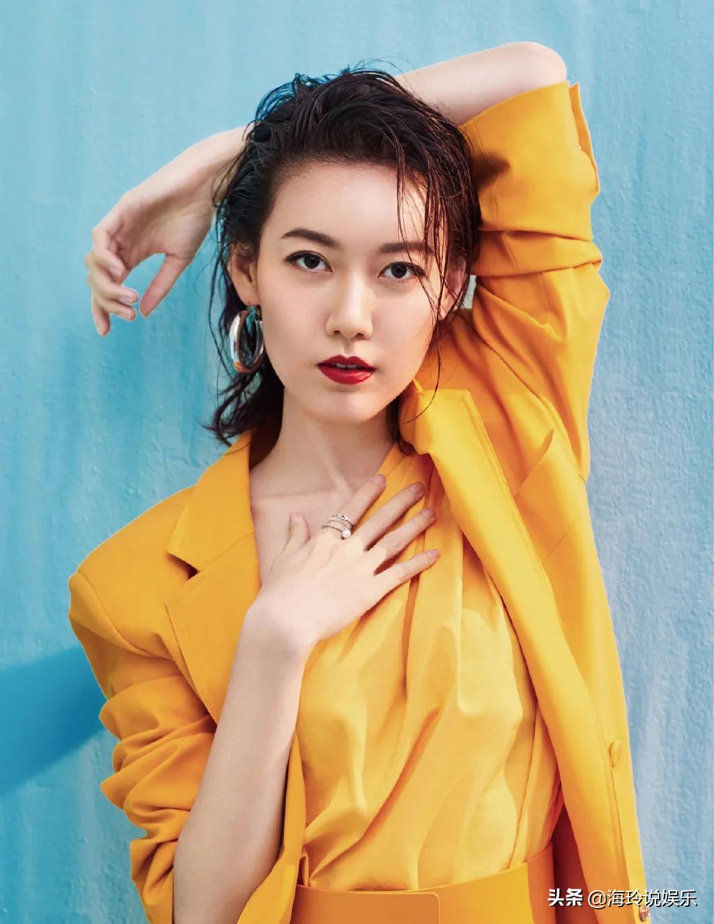 Gao Lu, she looks like Gao Yuanyuan, she is the white moonlight in the ...