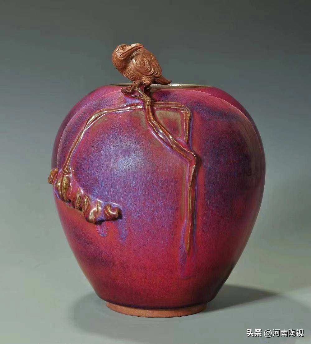 "Understanding" Liu Jing - Practitioner of Jun Porcelain Ink Sculpture ...