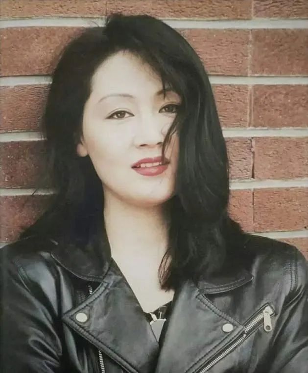 She was once a smash hit, and became popular with "Queen Ma". She has ...