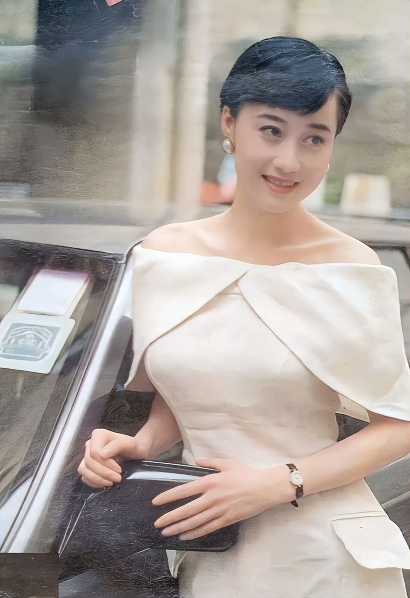 Jet Li: Only when I met Li Zhi did I know what love is. When I met her ...