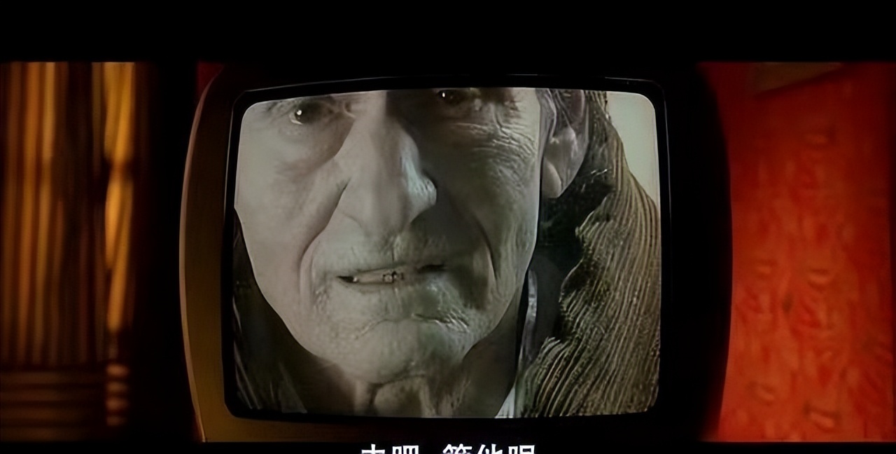 What does the movie "The Glass Man" reflect about the current situation ...