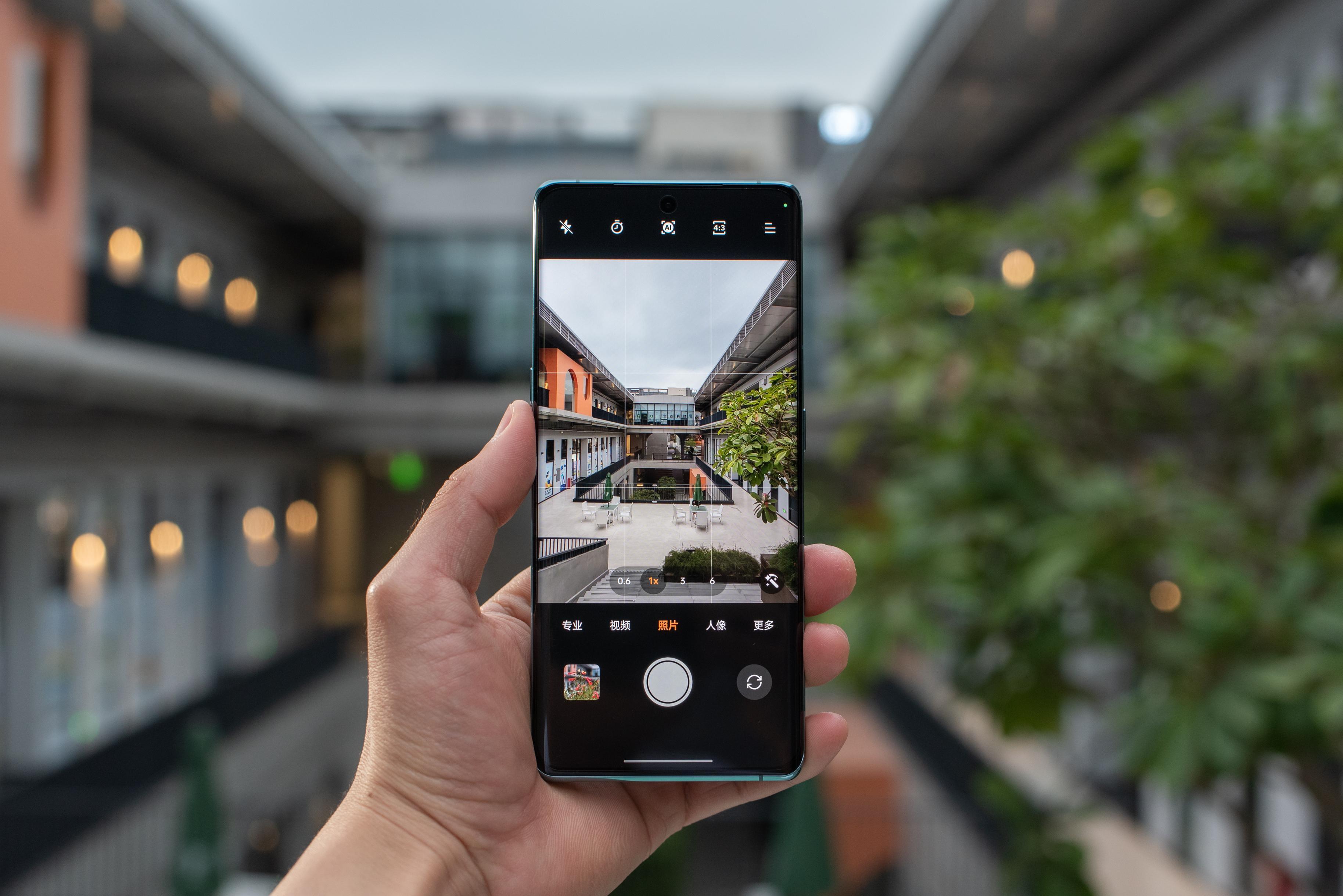 Software and hardware synergy, ColorOS ranked first in Q1 system smoothness, Find X6 standard ...