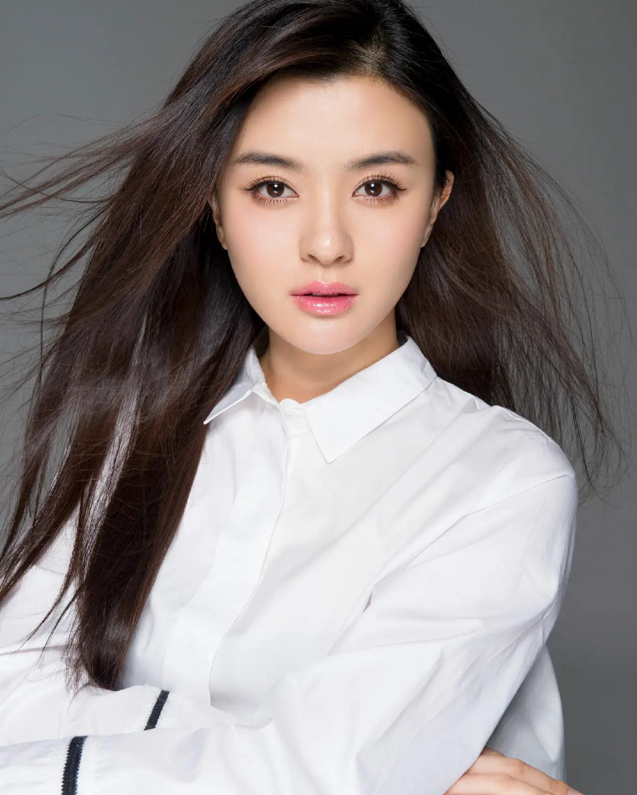 Mingyang Entertainment—Beauty Star—Fan Linlin - iNEWS