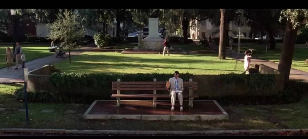 How did Forrest Gump grow up and identify with himself during the ...