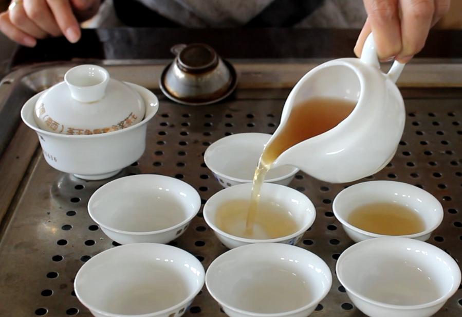 What a shame!There are new tricks for tea fraud. If you encounter these ...