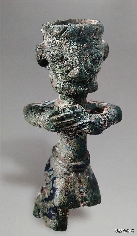 Are there Hu people in the bronze statue of Sanxingdui? - iNEWS