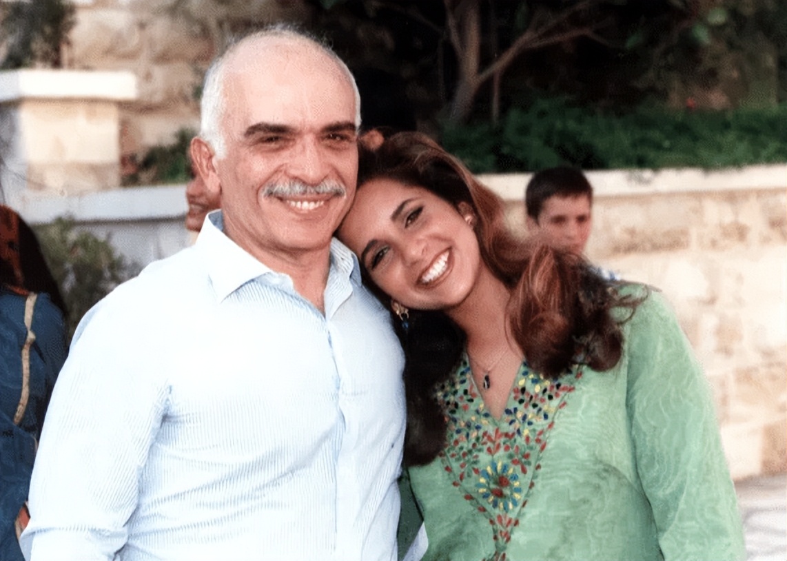 Russian President Vladimir Putin has to arrange bodyguards to carry ...