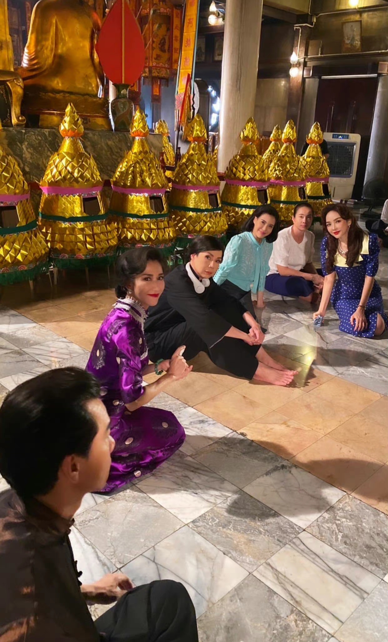 The Gentleman in the Deep House - Group Photo④ - iMedia