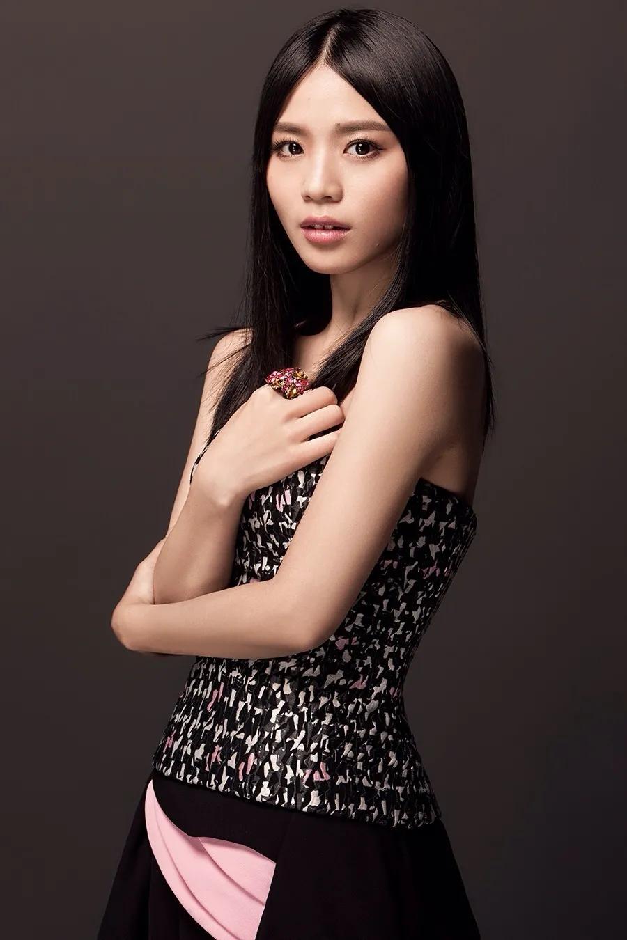 Huang Ying is so pretty - iNEWS