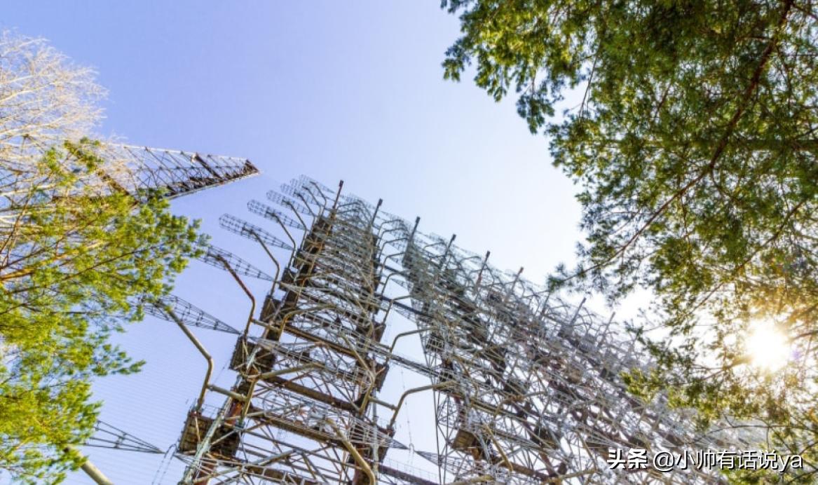 Duga 3 radar: makes an abnormal sound every 8 seconds, up to 140 meters ...