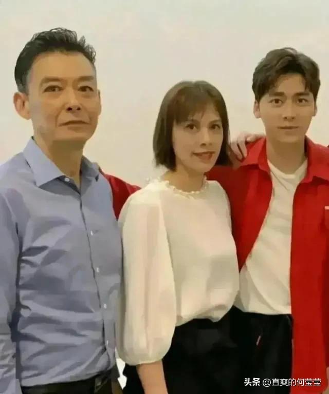 Li Yifeng's backstage exposure: father Li Hanwen and Wang Jianlin are ...