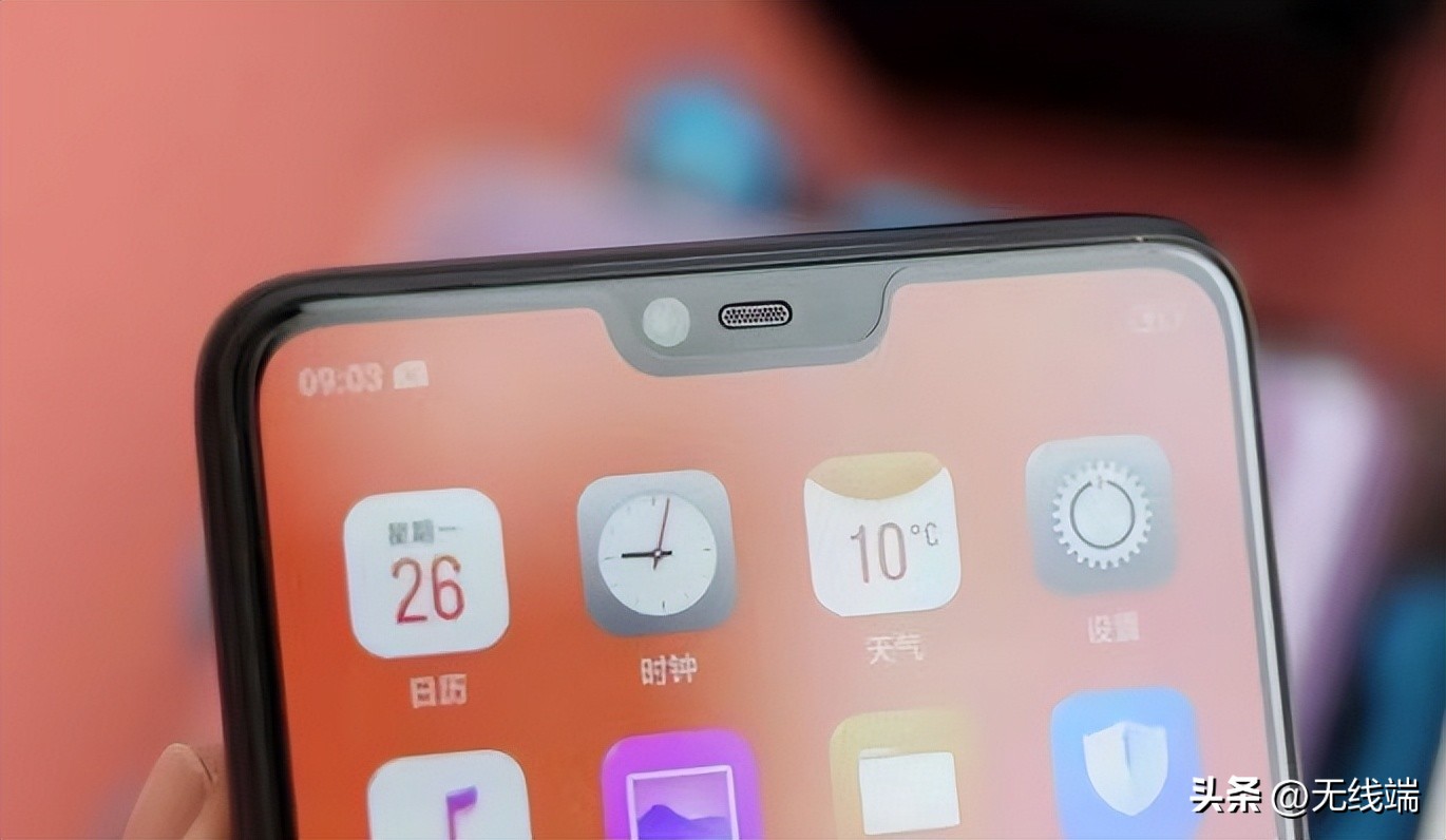 Mate 50 Pro dumb camera exposure!The bangs in the screen are suspected ...