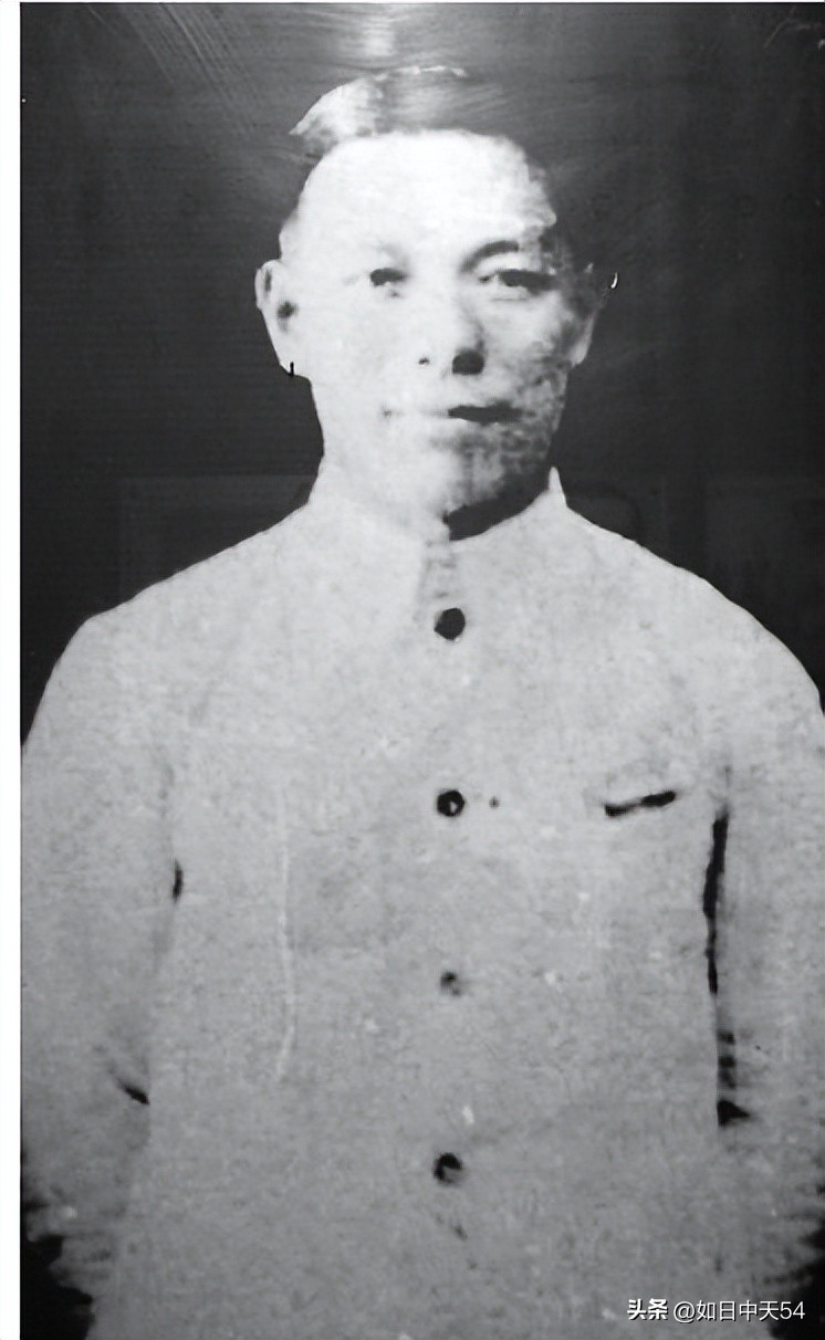 Huang Yifeng, who was arrested seven times and forced to leave the ...