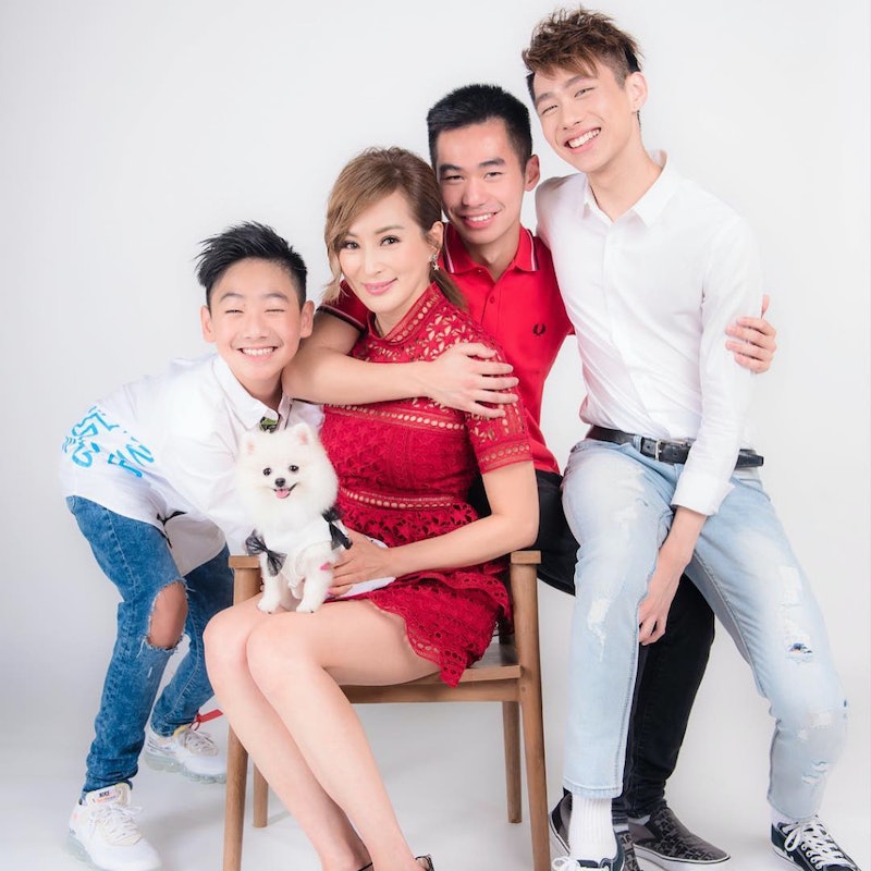 Luo Lin and the 26-year-old boy are like cake prints, and the 18-year ...