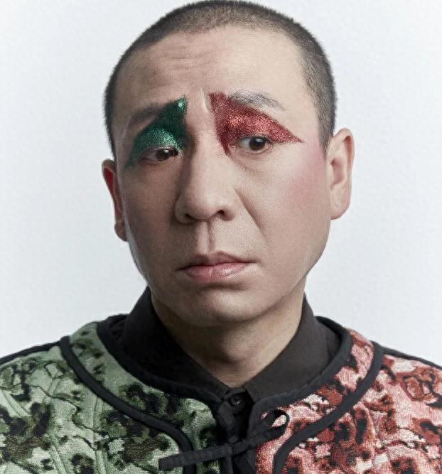 "Rock Godmother" Liang Long: A man who was "hurt" by Queen Faye Wong ...