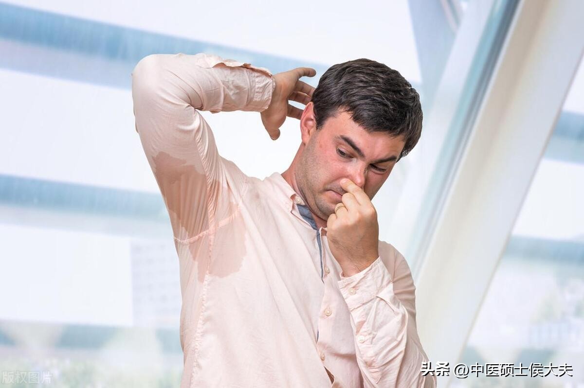 Wherever the sweat comes from, the disease is there: smelly sweat comes ...