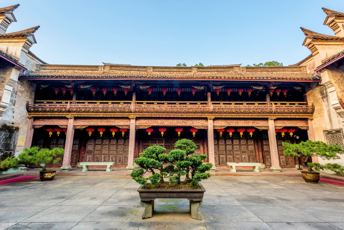 There is Yan Ruyu in the book, and the protection of Yan Ruyu by the ...