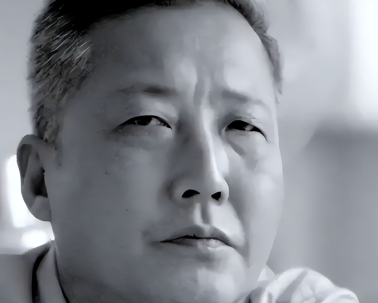 Nine years after Shizhi's death, his wife Li Manyi still couldn't get ...