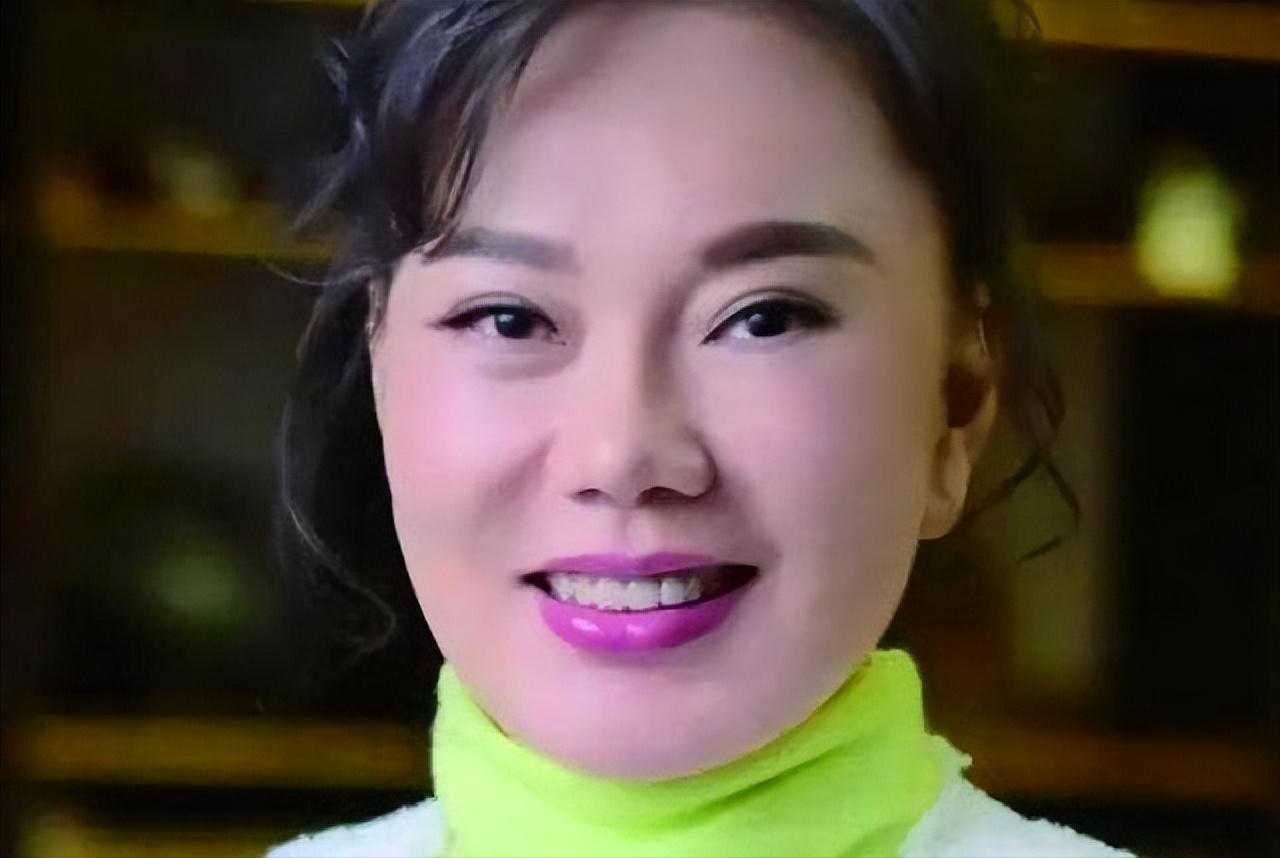 Zhu Lili, a rich woman in Hangzhou: One meal costing millions, she ...