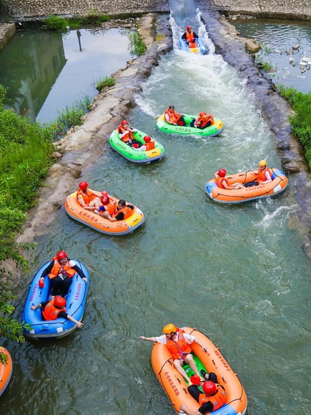 Tonglu Huxiao Gorge rafting, known as "the first drifter in East China ...