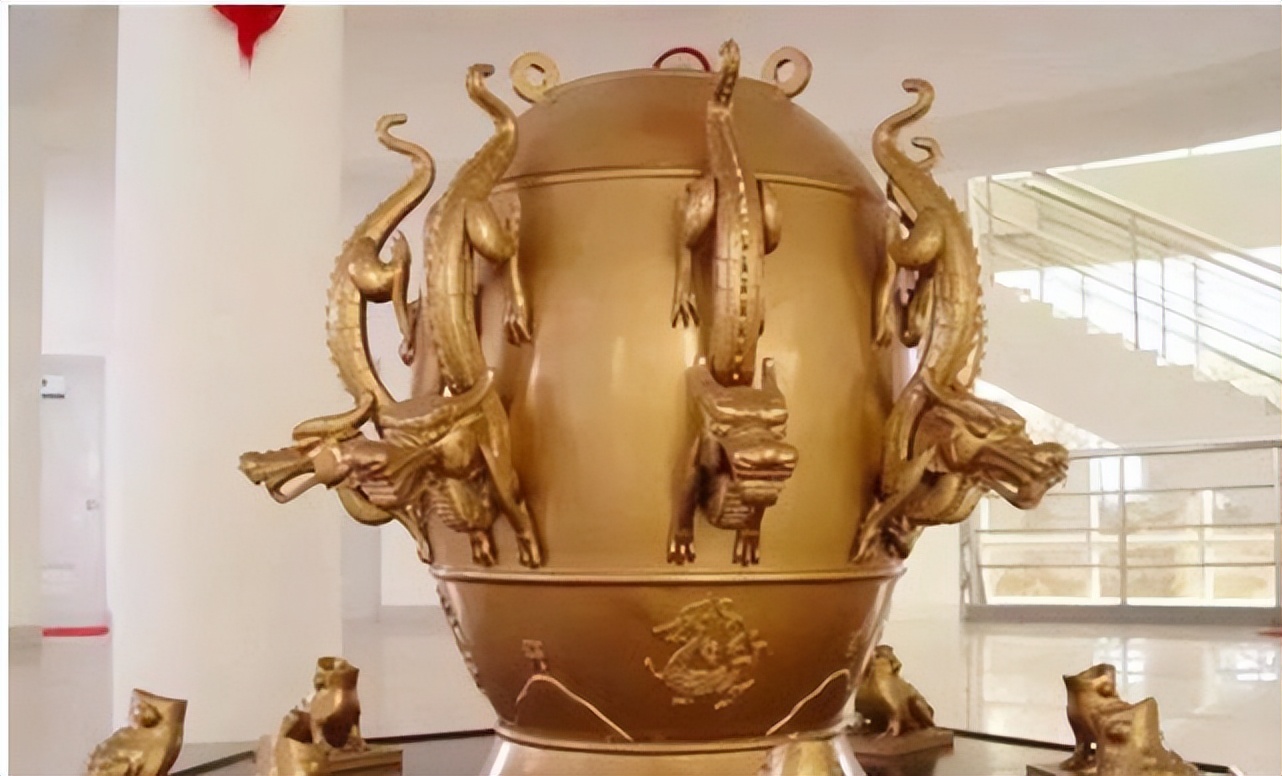 Zhang Heng's seismograph was attacked by experts, and the meat hanging ...