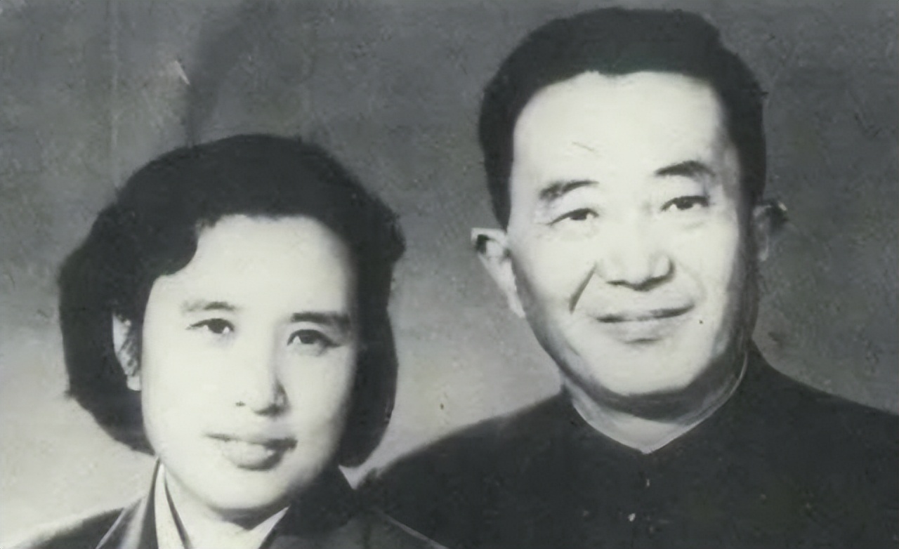 Hao Zhiping: The legendary wife of the founding general, still alive at ...