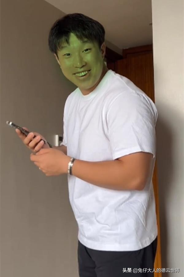 The New Year's premiere of Deyun Society's biscuits, the fourth brother ...