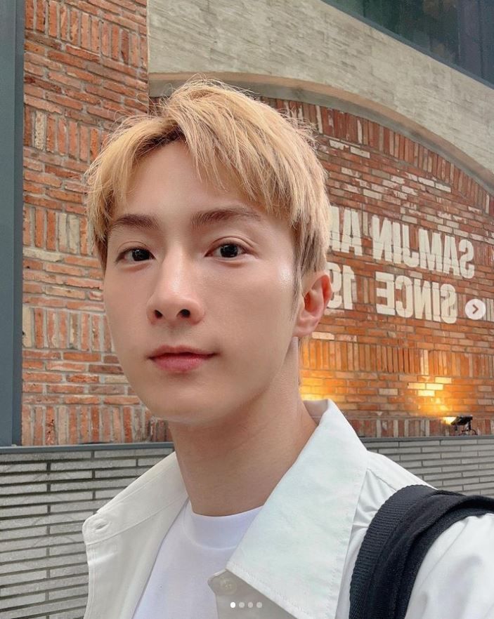 Aben's high-profile birthday celebration of friends "couples pretend to ...