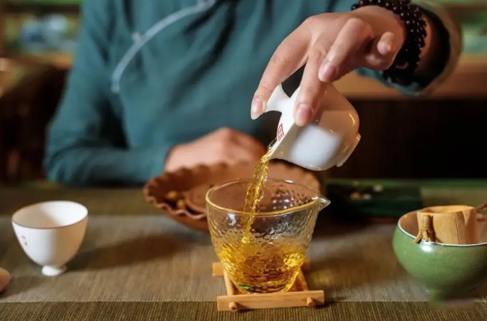 Master these tea brewing skills, the tea soup is sweet and delicious ...